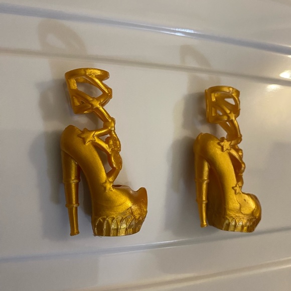 monster high | Toys | Monster High Freaky Field Trip Gigi Grant Doll ...